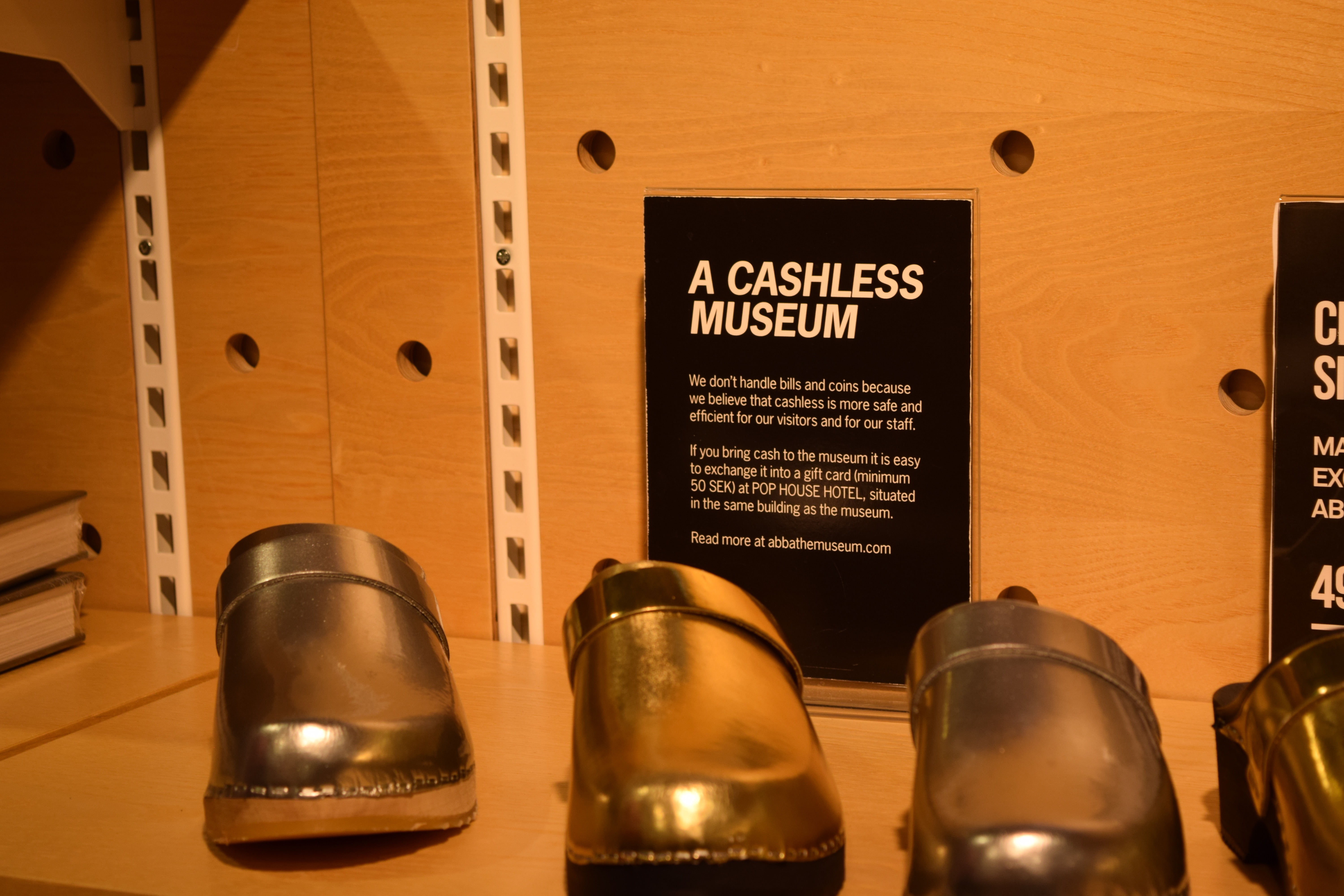 Amelia Lucas | Pulitzer Center