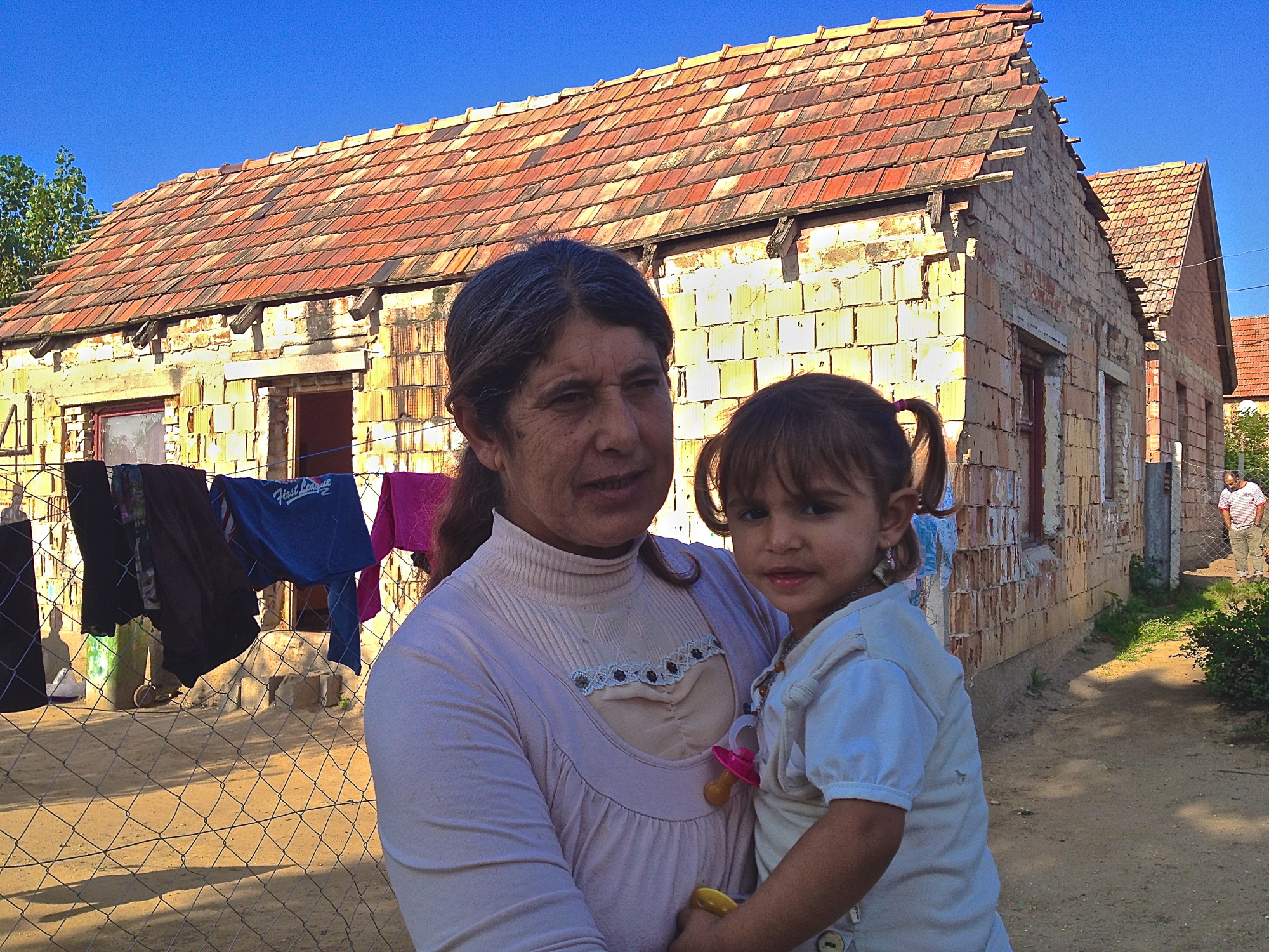 Hungary: Inside Two Roma Settlements | Pulitzer Center