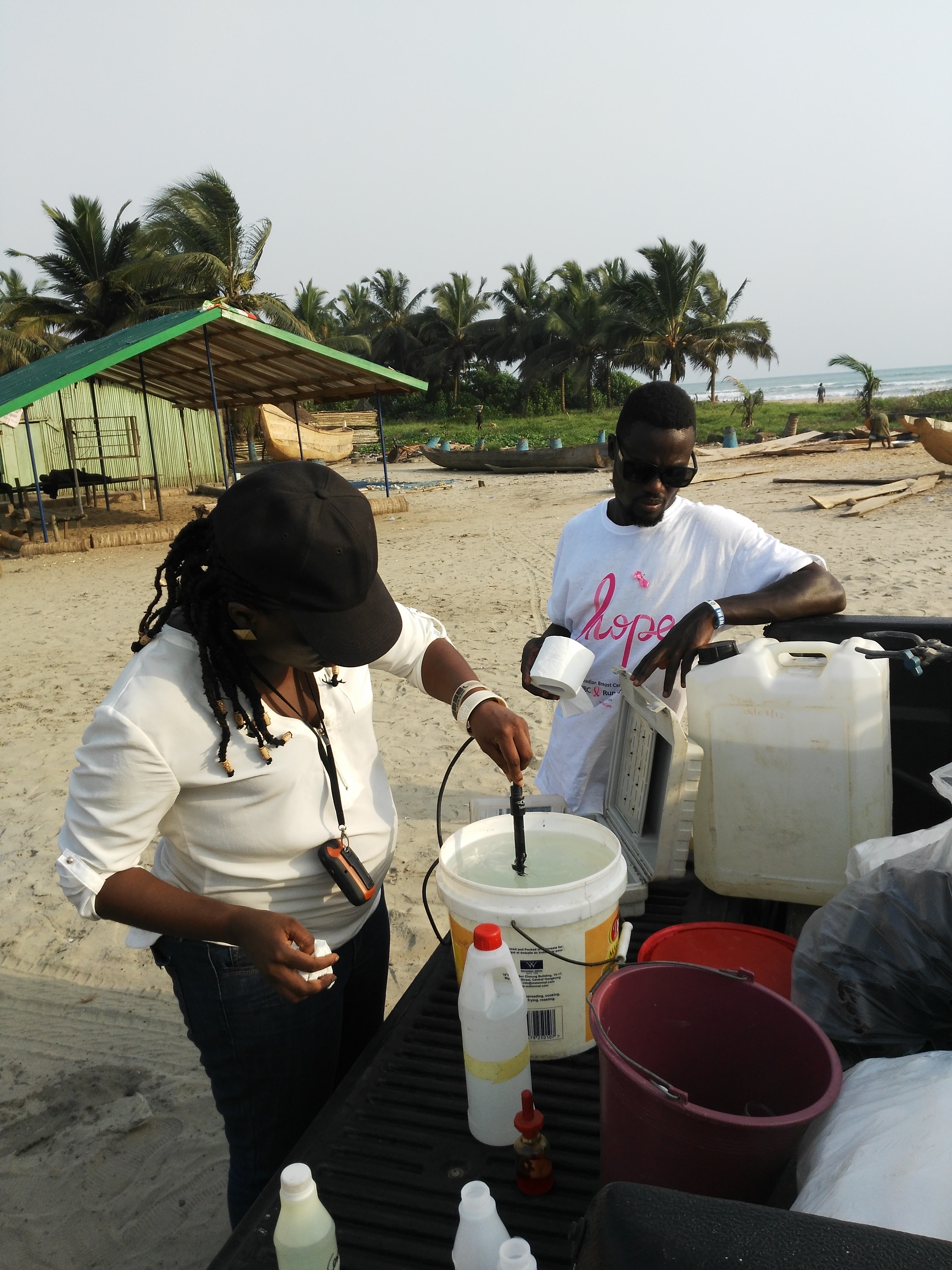 Ghanaian Scientists Tackle A New Scourge | Pulitzer Center Ghanaian Scientists Tackle A New Scourge | Pulitzer Center