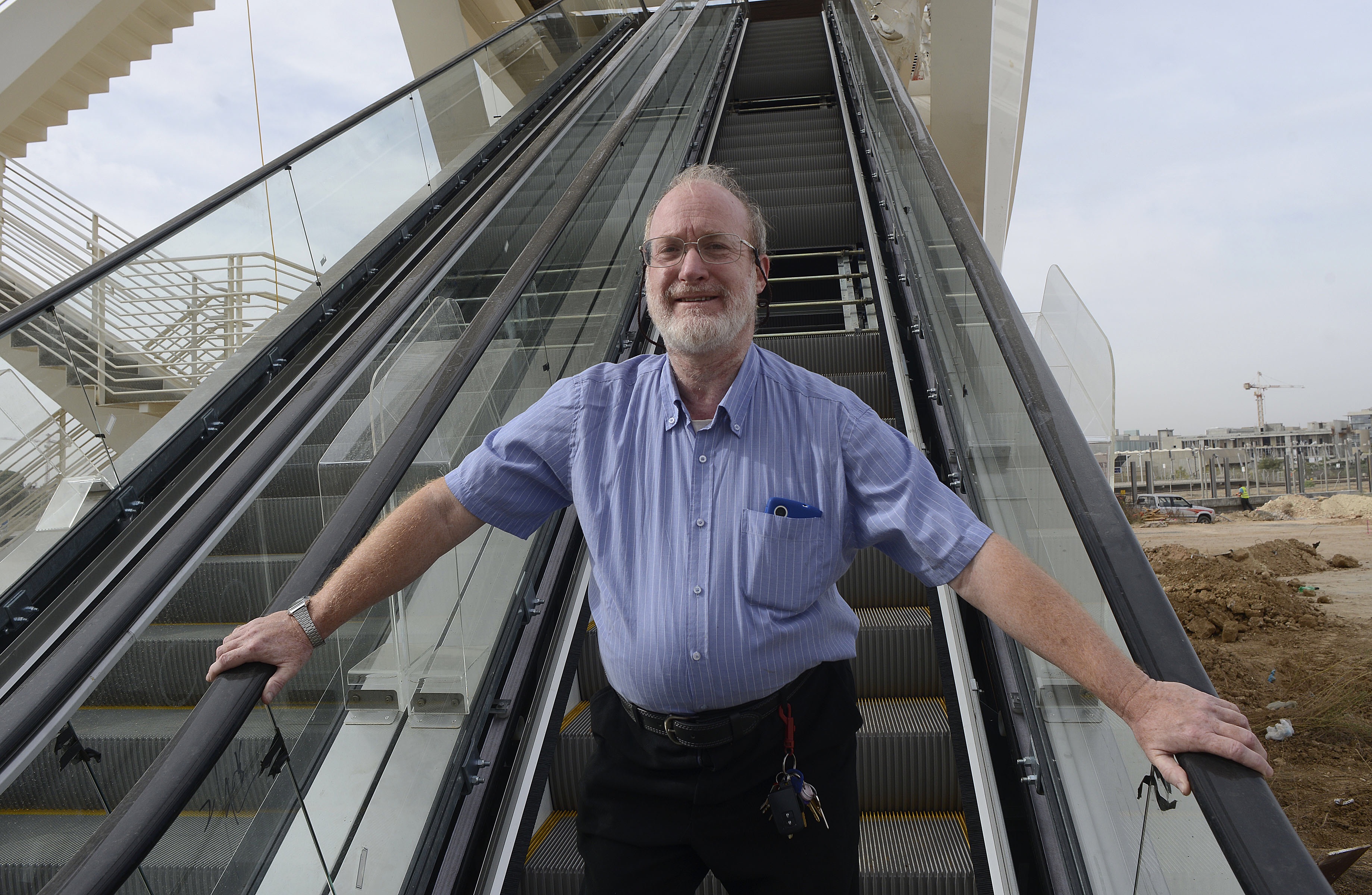 Larry Roberts | Pulitzer Center