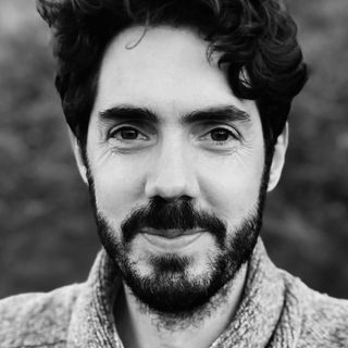 Laurence Topham | Pulitzer Center