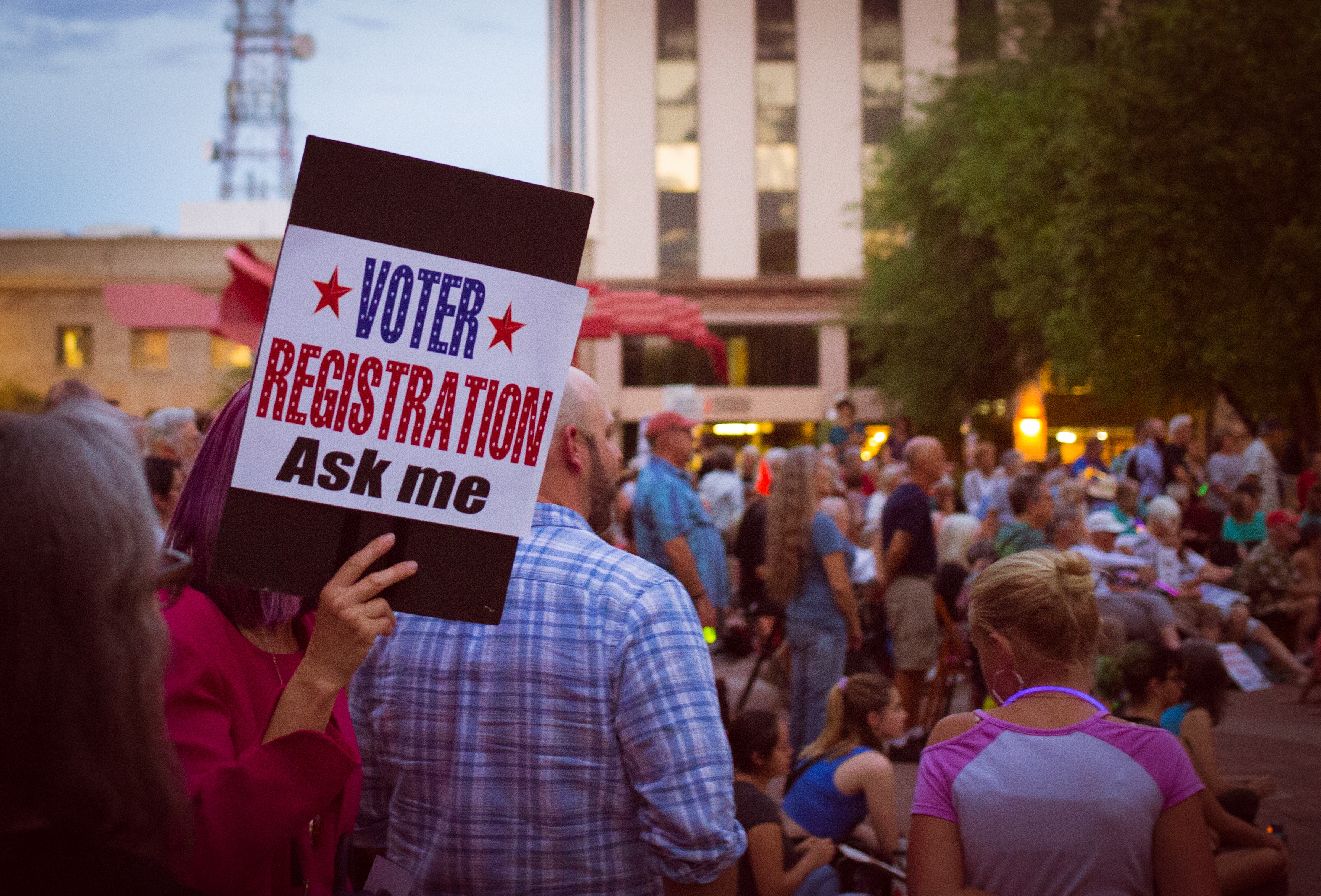 Fearing Criminal Penalties, Voter Registration Groups in Florida Scale ...