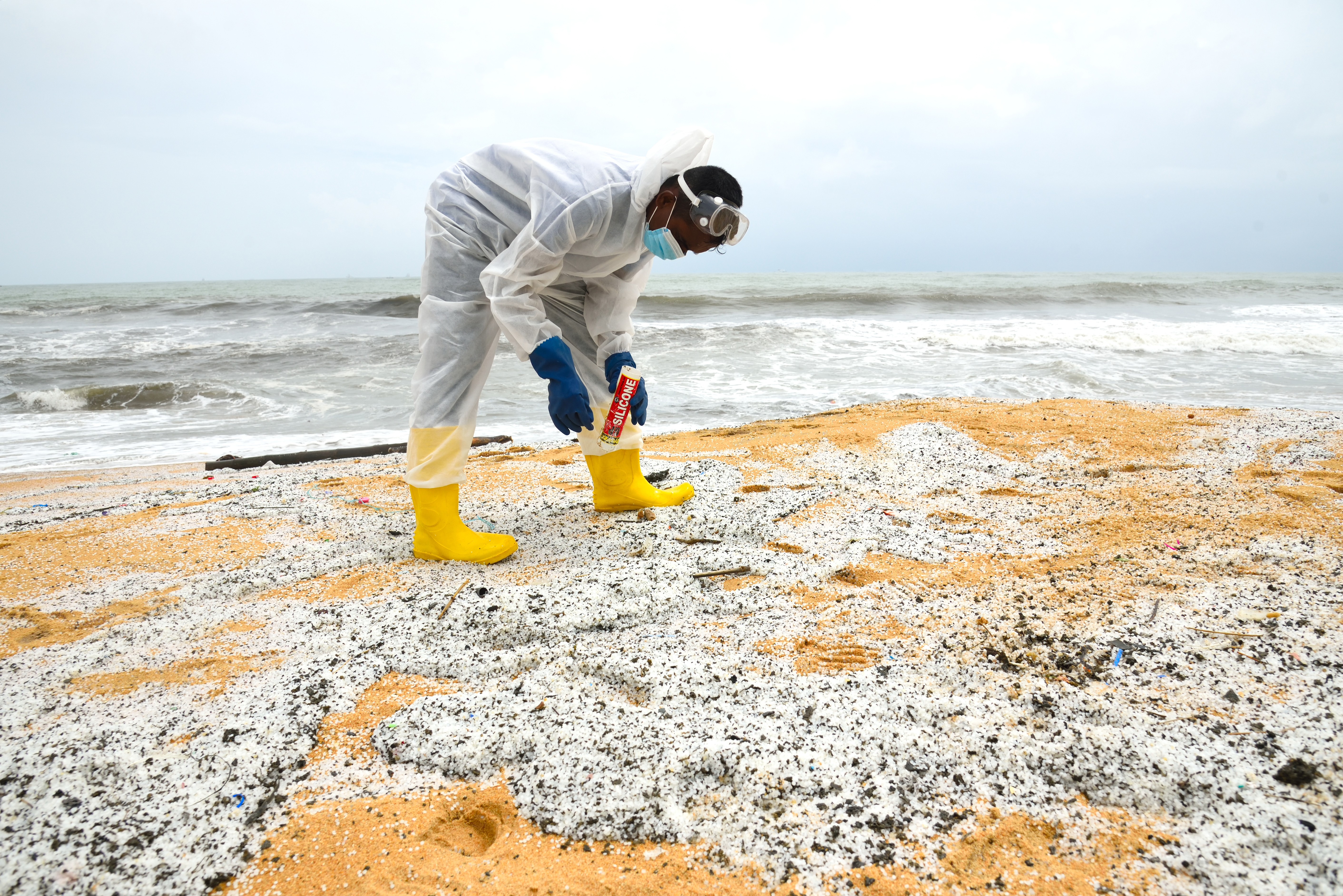 BBC Uncovers Lasting Toxic Legacy of Cargo Ship Disaster off Sri Lanka ...