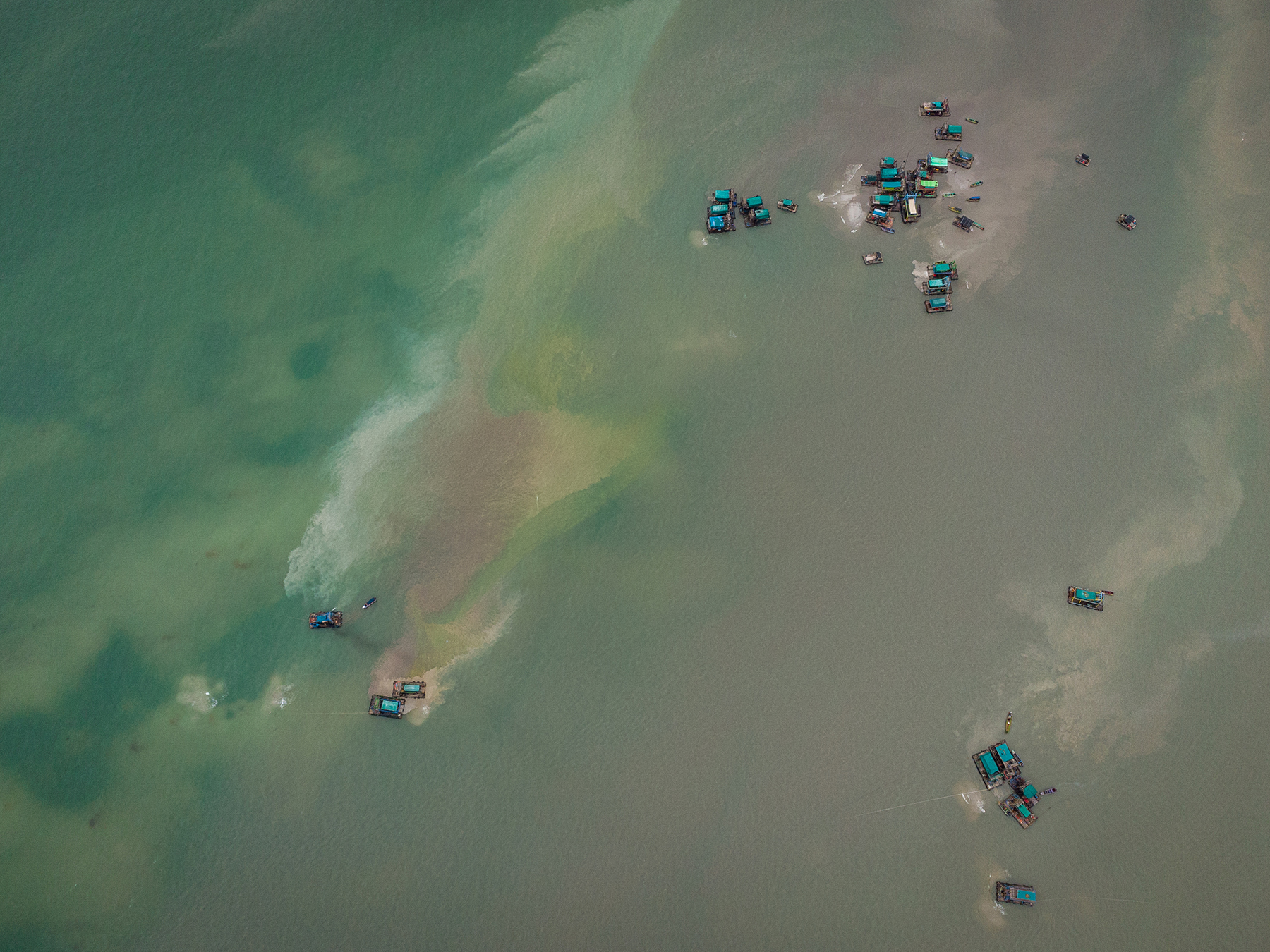 Extractive Industries | Pulitzer Center