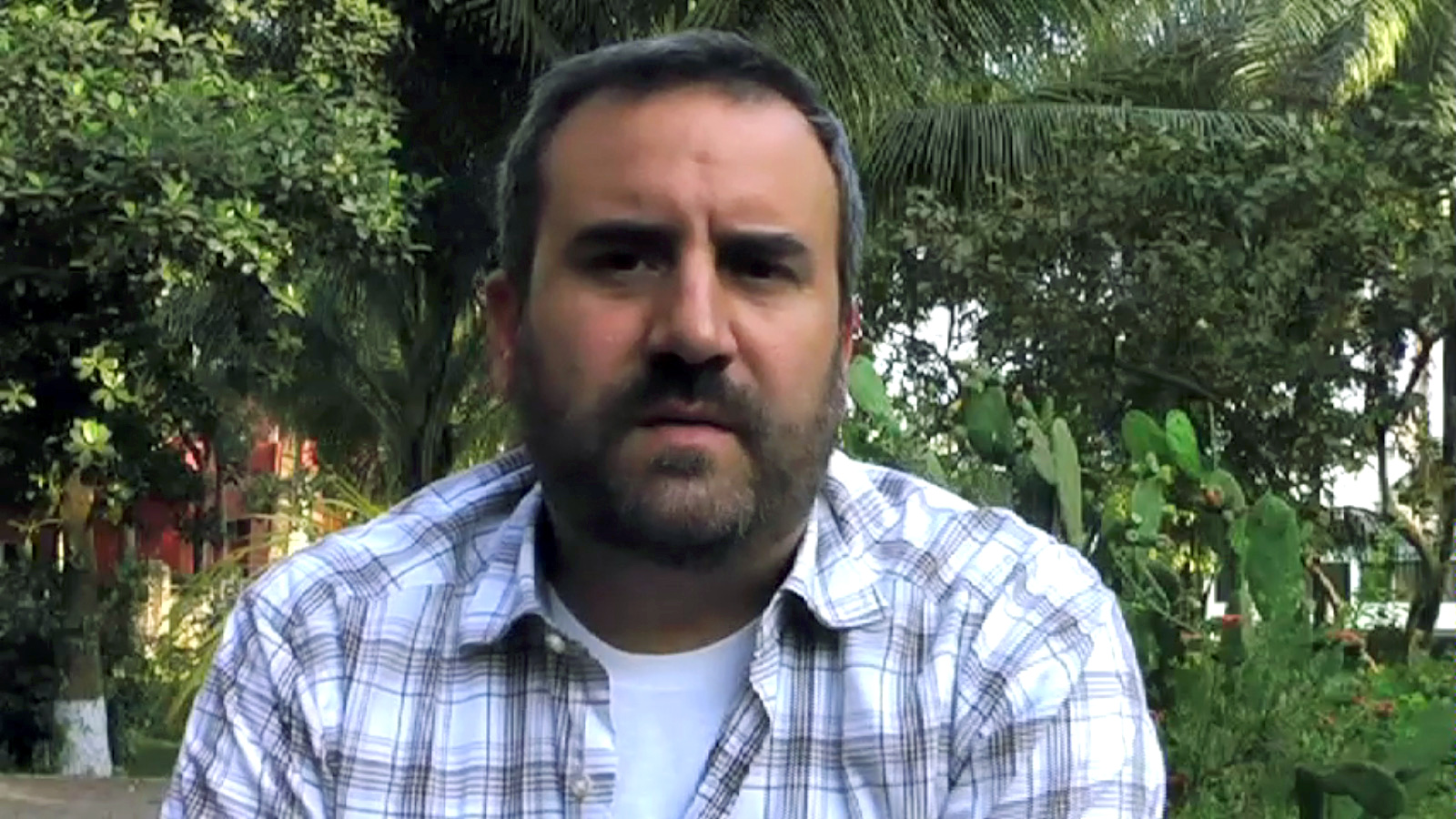 Greg Constantine: The Rohingya Community in Bangladesh | Pulitzer Center