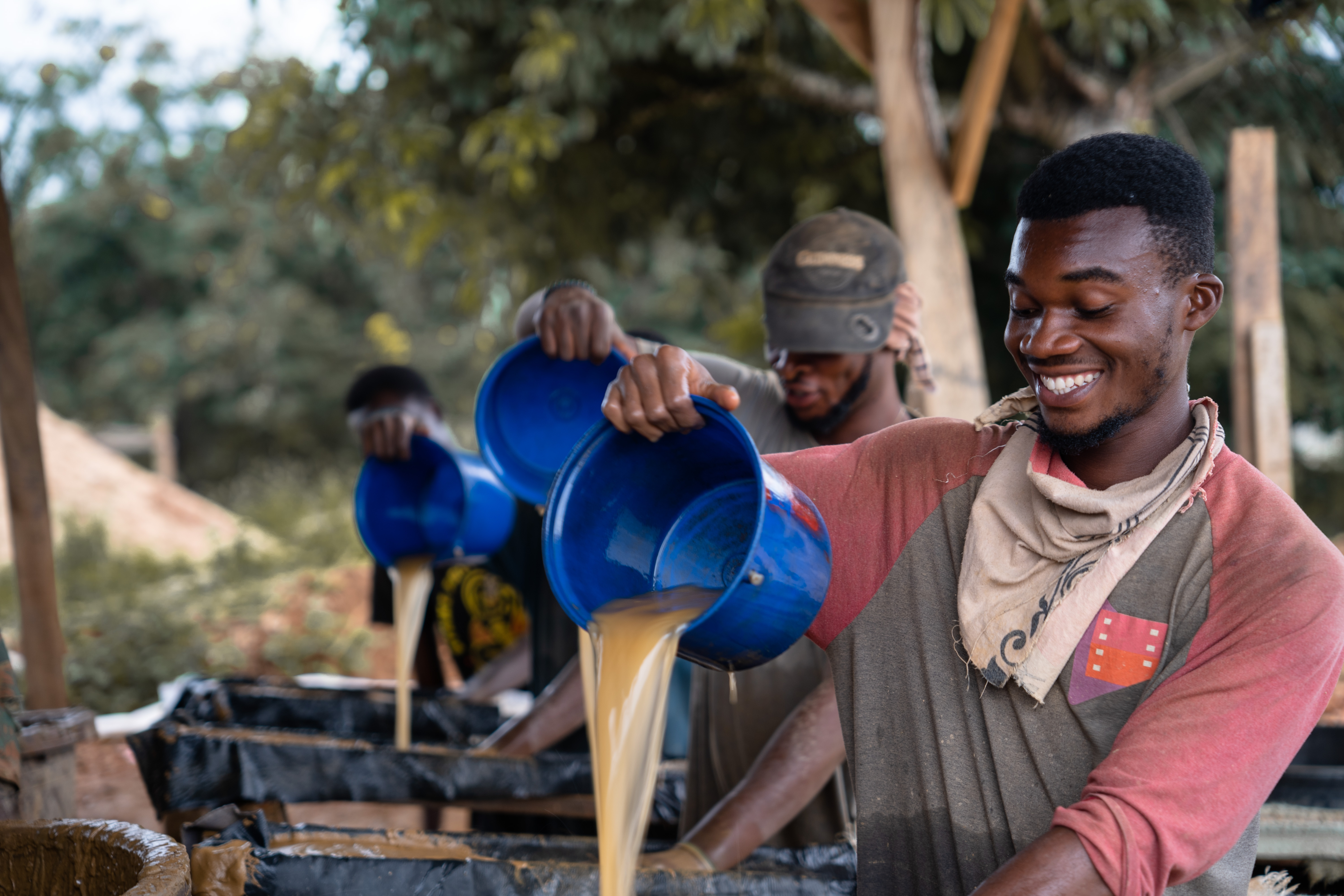 The Gold Kacha of Konongo | Pulitzer Center