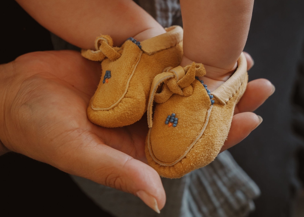 The Rise of Indigenous Doulas | Pulitzer Center