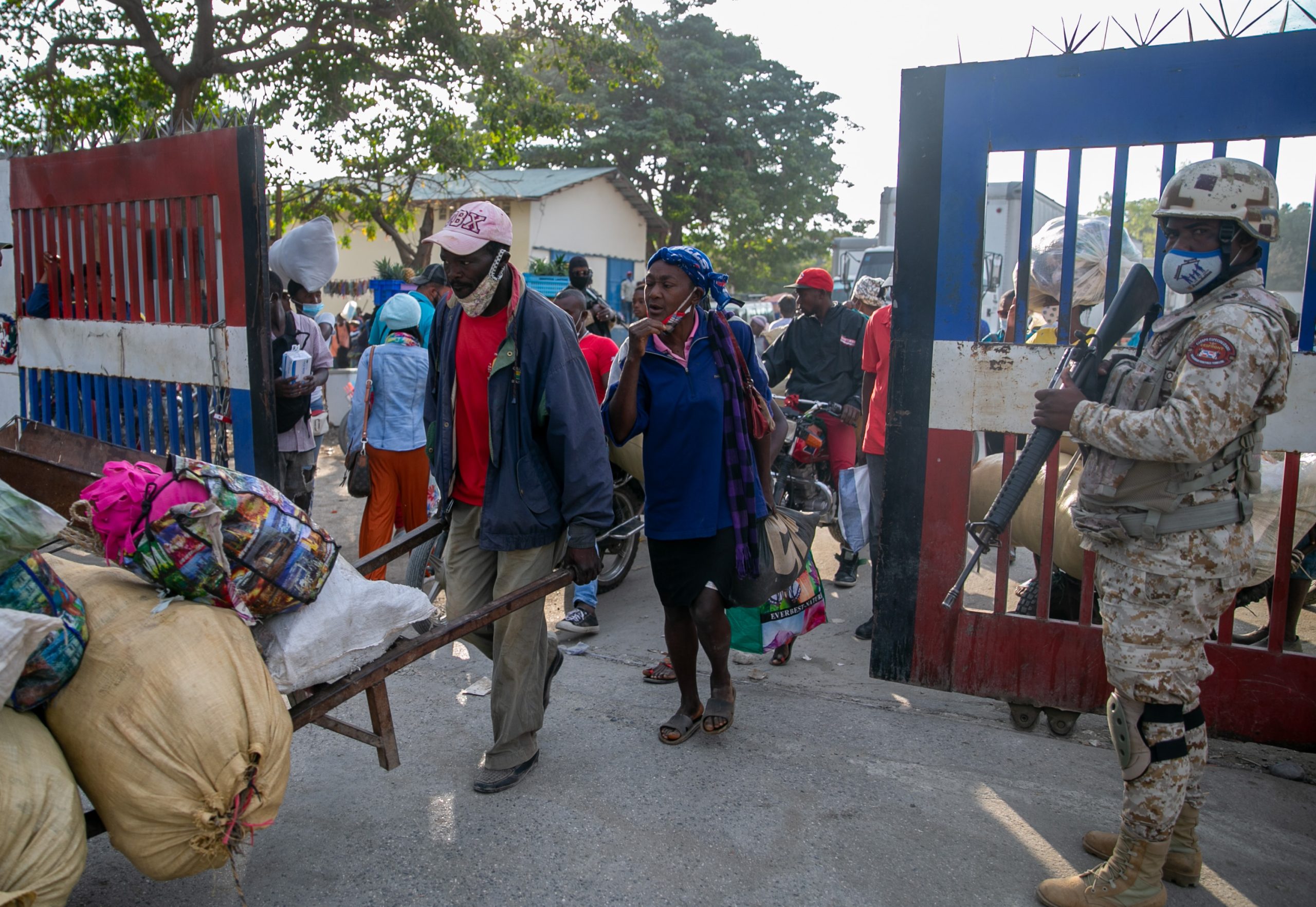 Distant Neighbors: How New Immigrants Are Serrating Relations Between ...