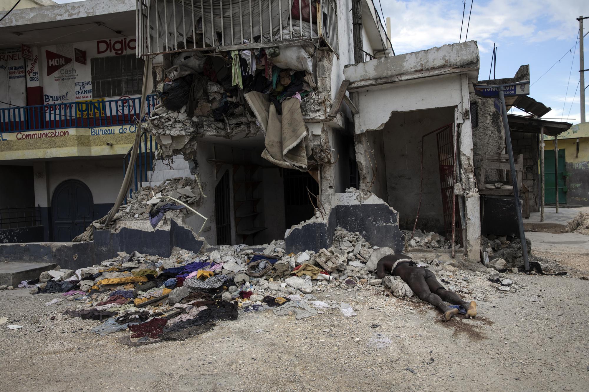 "No Photo!": A Visual Essay of Haiti | Pulitzer Center