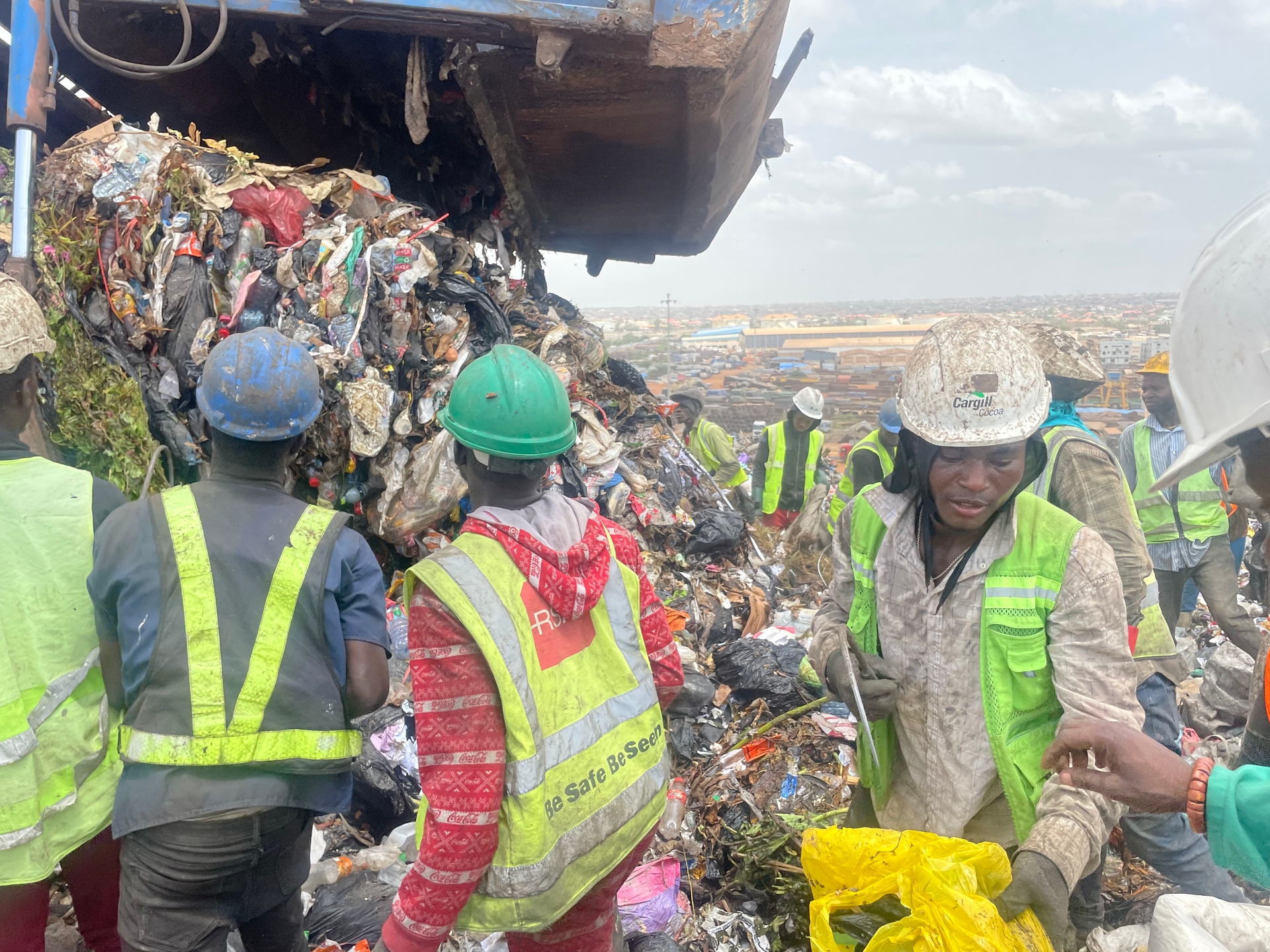 Waste Pickers in Ghana Face Huge Health Risks | Pulitzer Center
