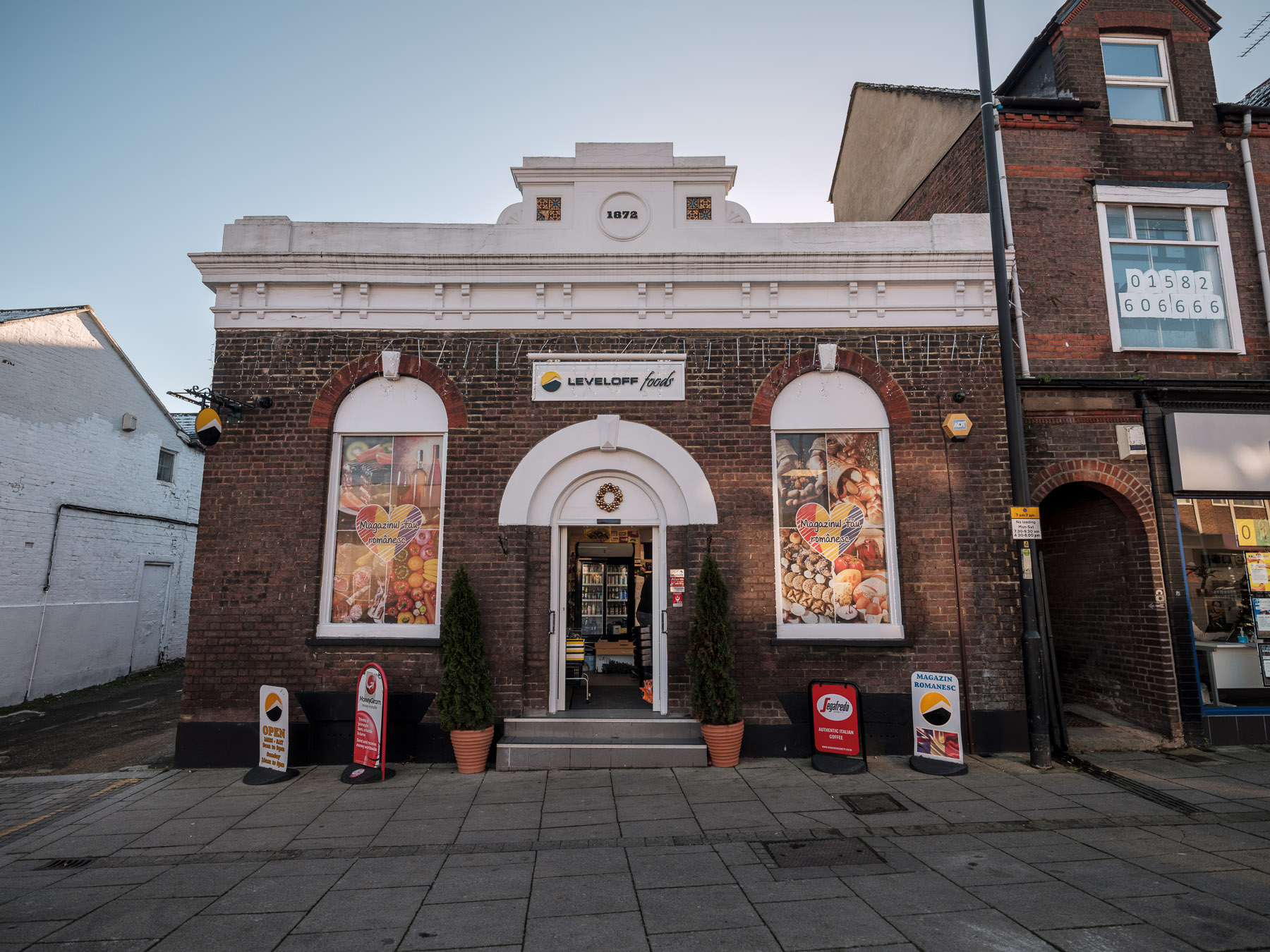 Holidays Away From Home. At Romanian Store in UK, Romanians Long for ...