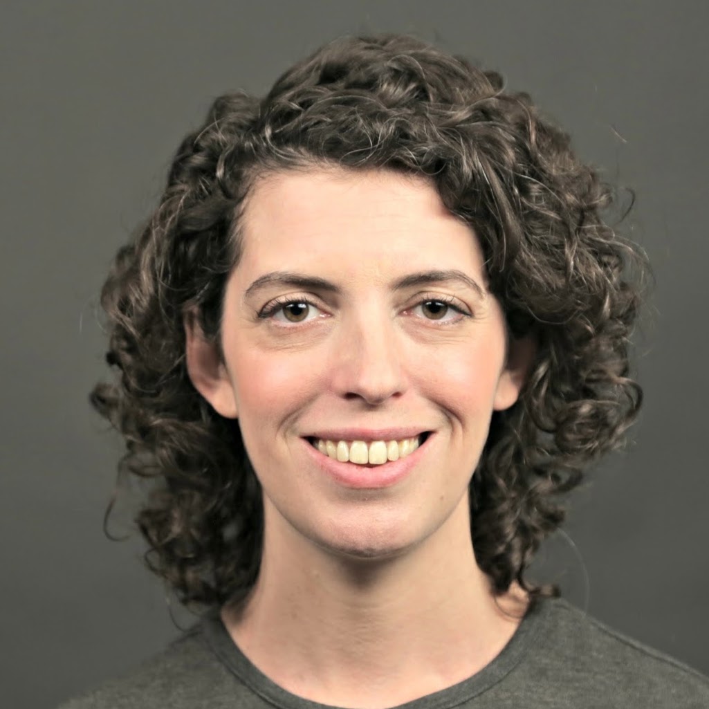 Molly Ball | Pulitzer Center