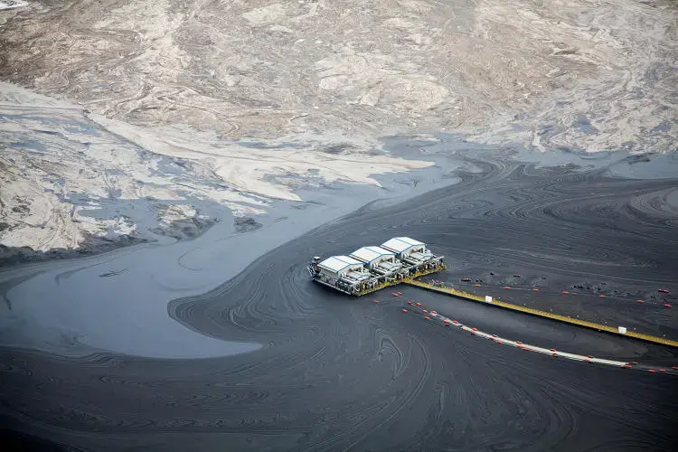 See the Devastated Landscape of the Alberta Tar Sands from 1,000 Feet ...