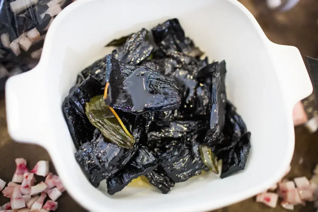 Whale Hunting in Alaska: Point Hope, the Village Caught between ...