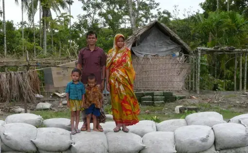 Bangladesh: Easy Like Water | Pulitzer Center