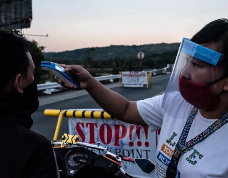 The Workers on the Frontlines of the Philippines’ Fight Against ...