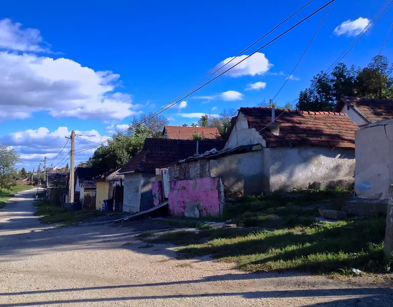 A Roma Settlement in Hungary | Pulitzer Center