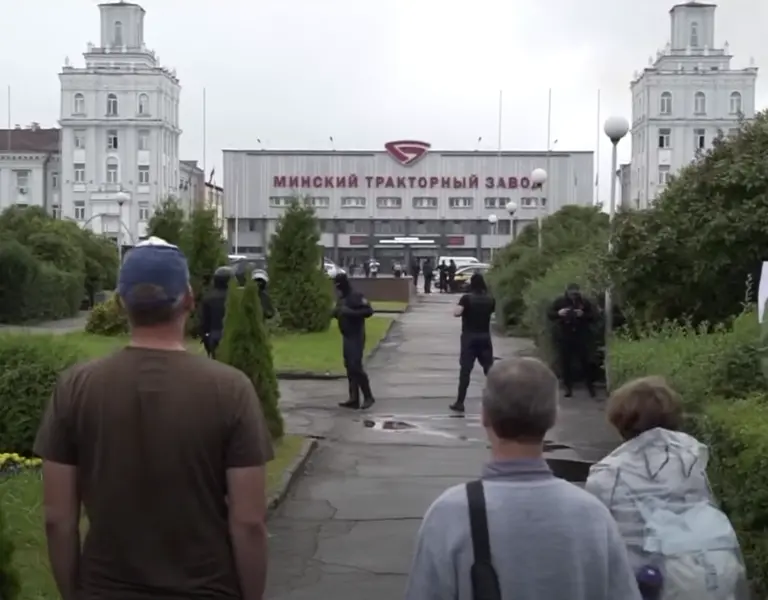 Protests Continue in Belarus as Embattled Lukashenko Clings To Power ...