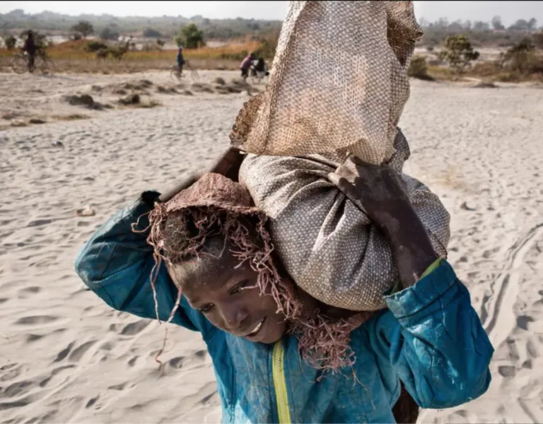 This Week: Child Labor and Your Smartphone | Pulitzer Center