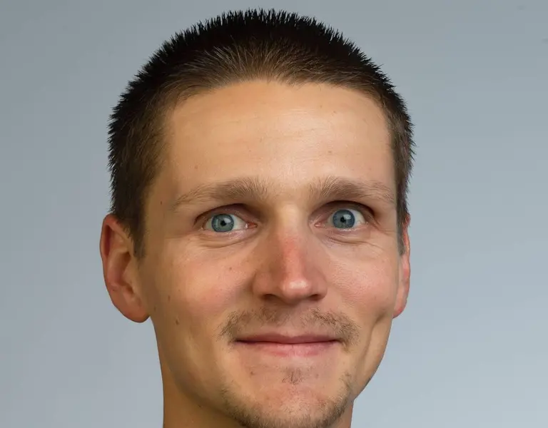 Jason Pohl | Pulitzer Center