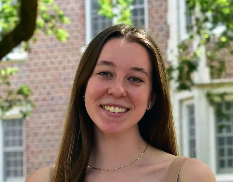 Lauren Whiddon Pulitzer Center