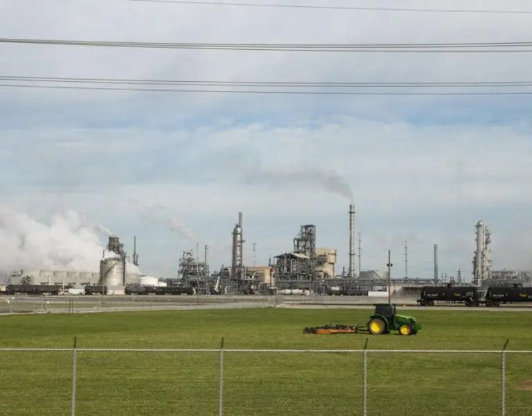 Nitrogen Fertilizer Releases Greenhouse Gases Throughout Its Life Cycle ...