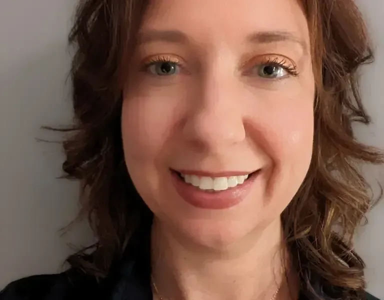 Stephanie Tsakeris | Pulitzer Center