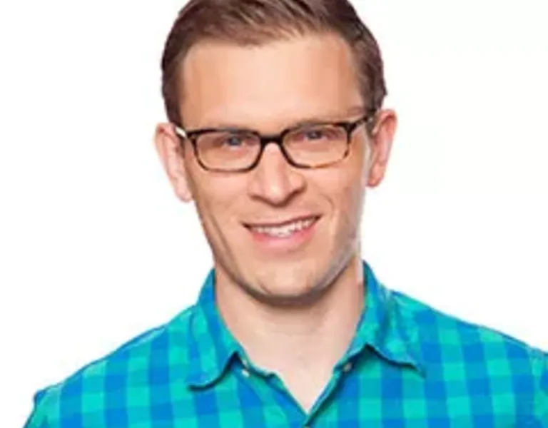 Josh Axelrod | Pulitzer Center