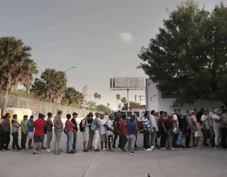 Thousands of Cubans Try to Enter the U.S. At a Border Now Practically ...