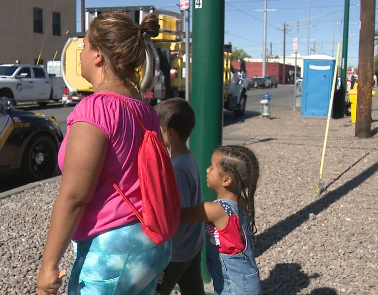 Crossing the Border With Children | Pulitzer Center