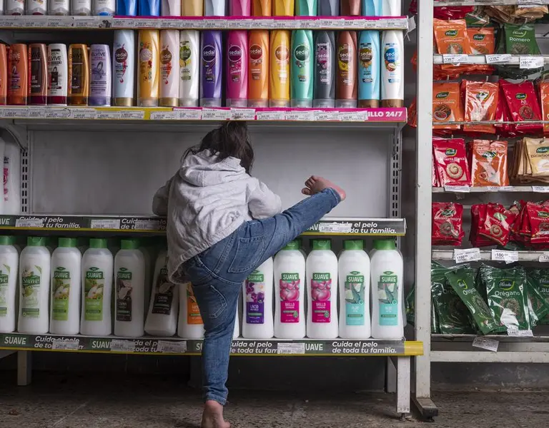 Behind the Story: Inflation! With Irina Werning | Pulitzer Center