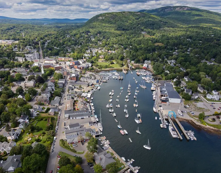 Camden: A Waterfront Gem Threatened | Pulitzer Center