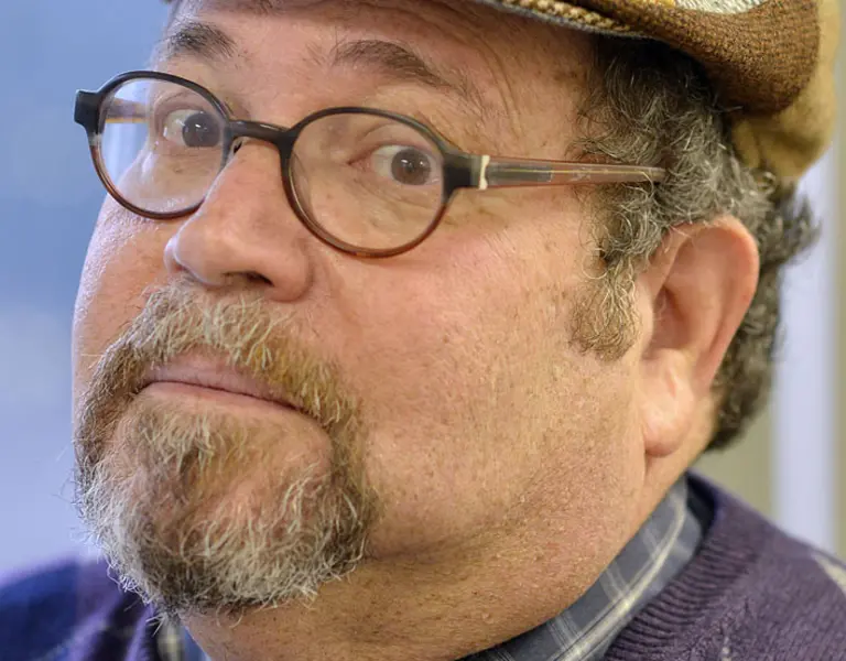 Larry Roberts | Pulitzer Center