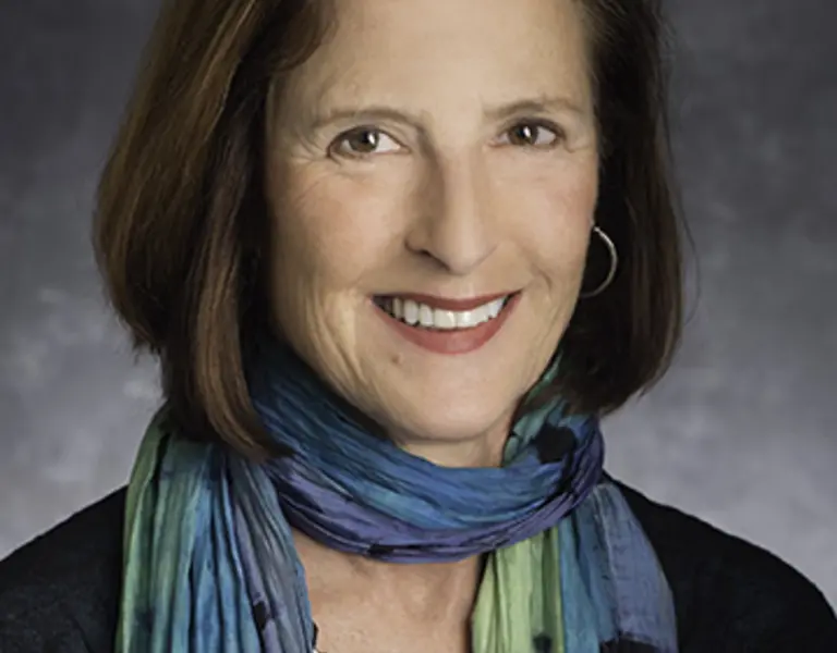 Leslie Roberts | Pulitzer Center