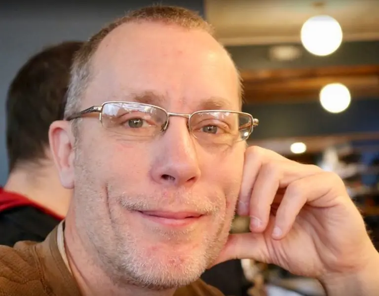 Alex Gary | Pulitzer Center