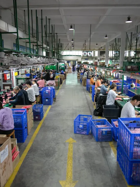 China's Hidden Workers | Pulitzer Center