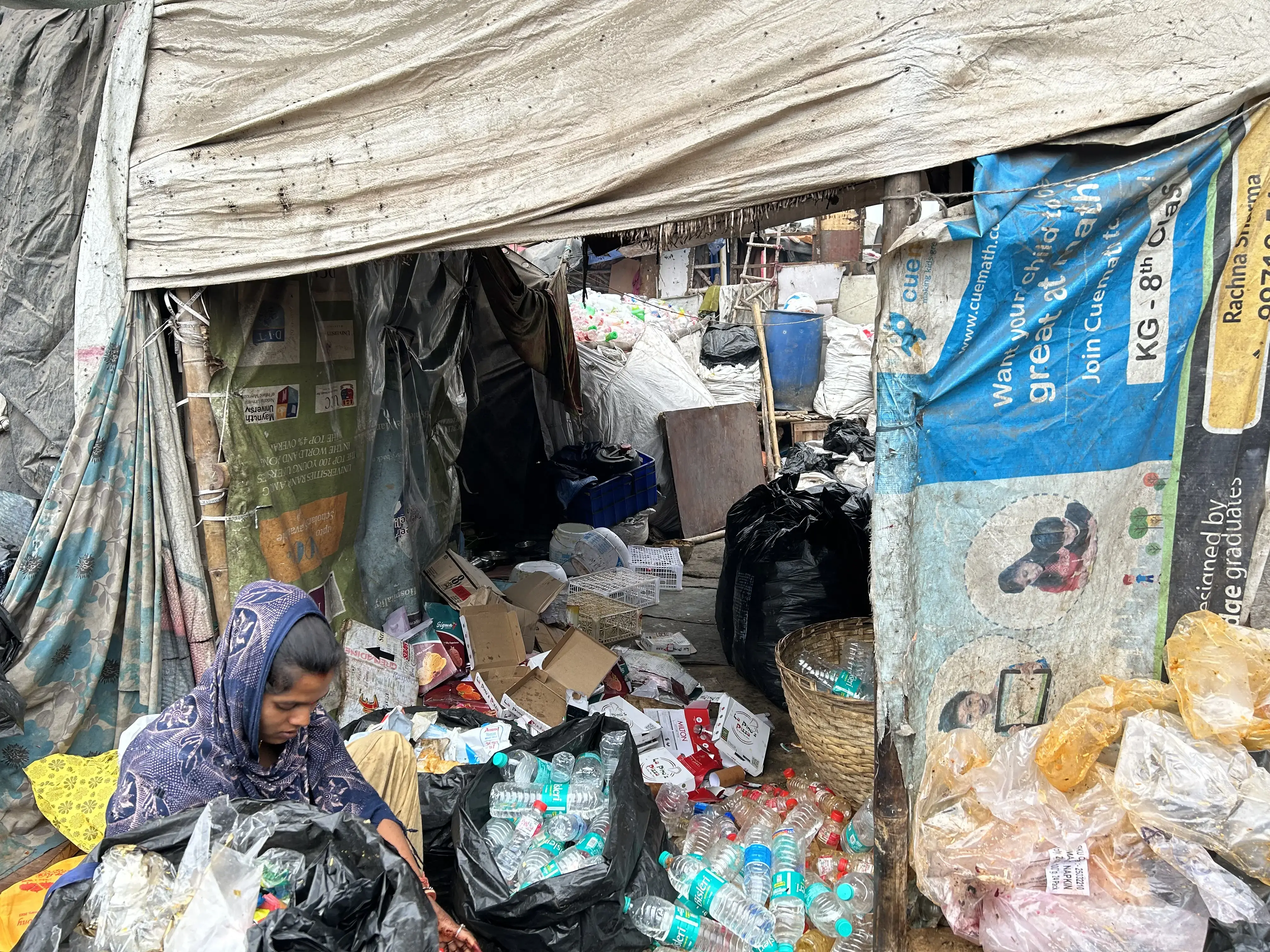 India Is Home to 169 Billionaires, but These Children Still Forage ...