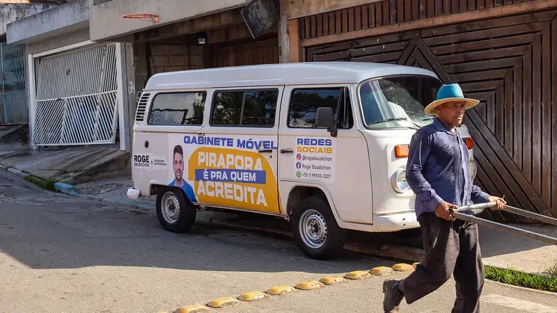 What's It Like to Live in a News Desert? | Pulitzer Center