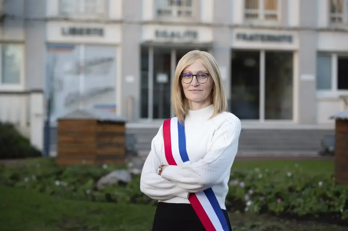 French Mayors Face Violence and Intimidation From Xenophobic Far-Right ...