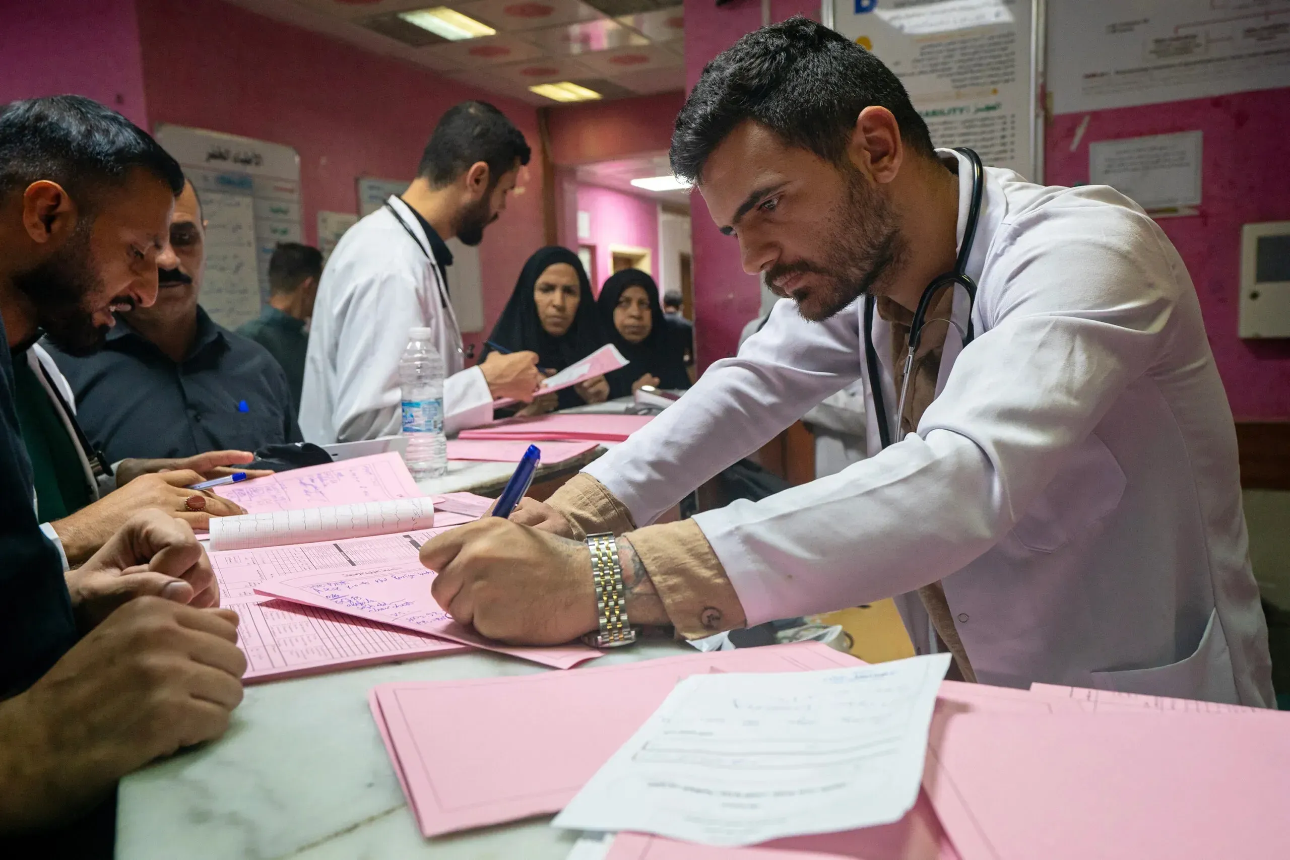 In the Deadly Heat, Iraq’s Hospitals Have Become the Ground-Zero ...