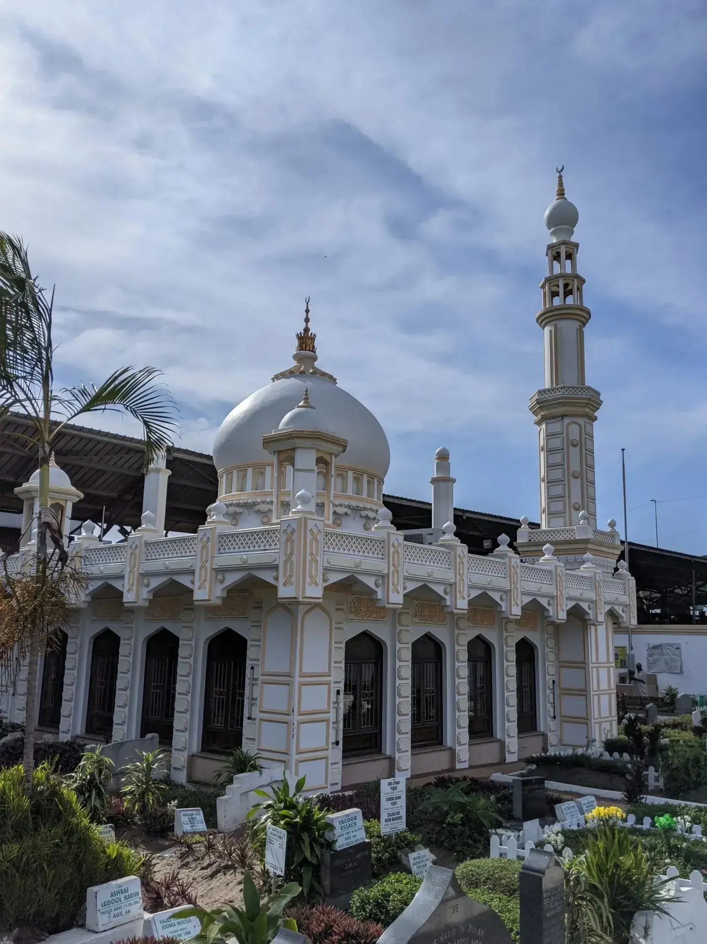 Badsha Peer, King of Africa: Seeking India’s Deccan in South African ...