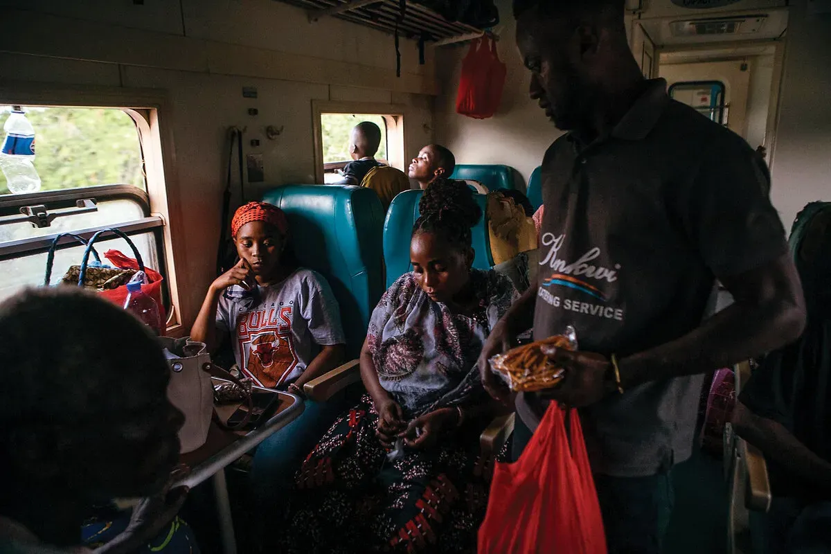 Photos: The Tanzania-Zambia Railway Is an Endurance Test for Travelers ...