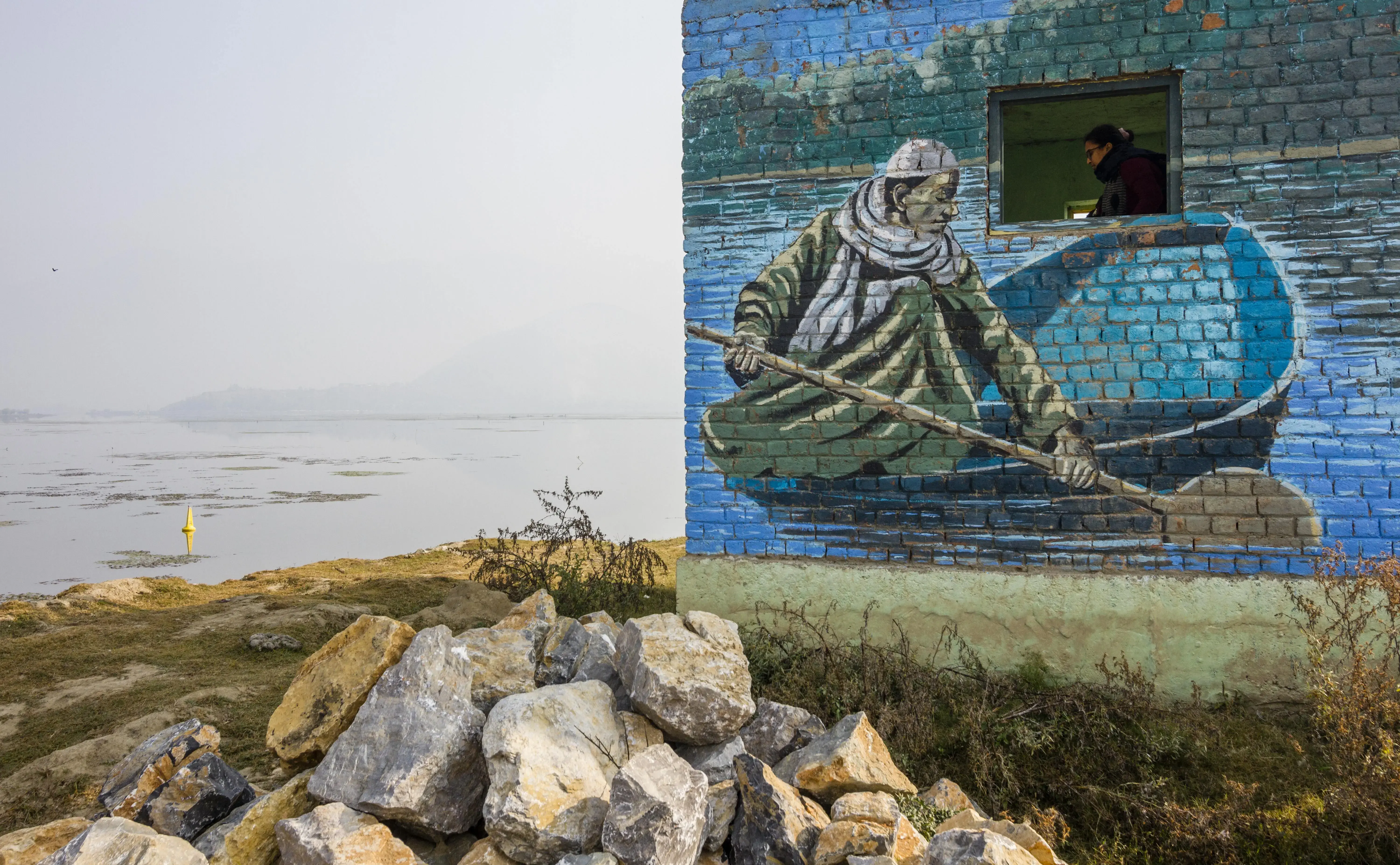 Kashmir’s Wular Lake Is in Crisis | Pulitzer Center