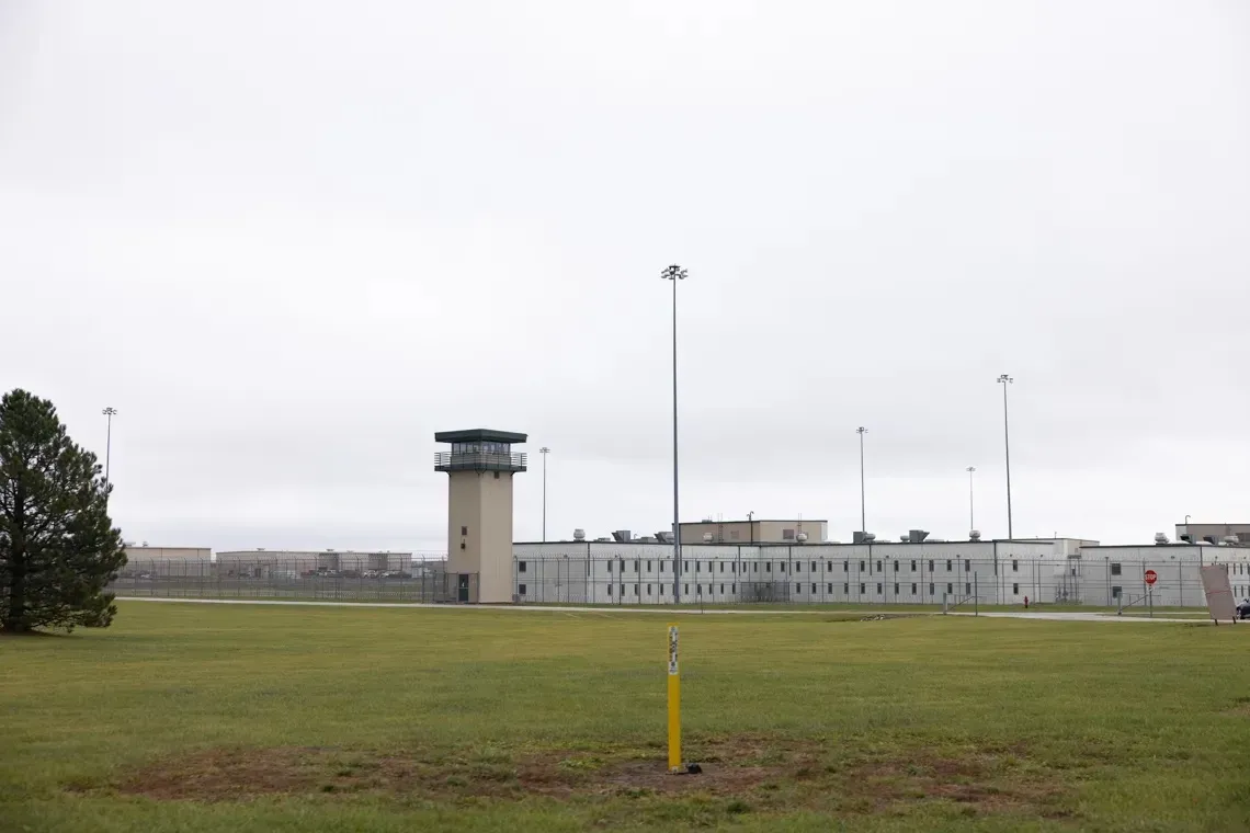 Illinois Banned Life Sentences for Young Offenders—but Not for Those ...