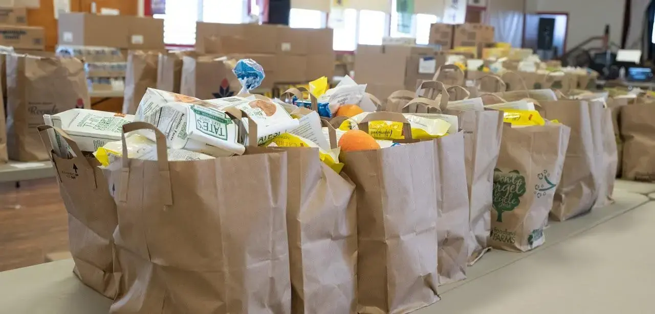 Island Community Organizations Fight Food Insecurity | Pulitzer Center