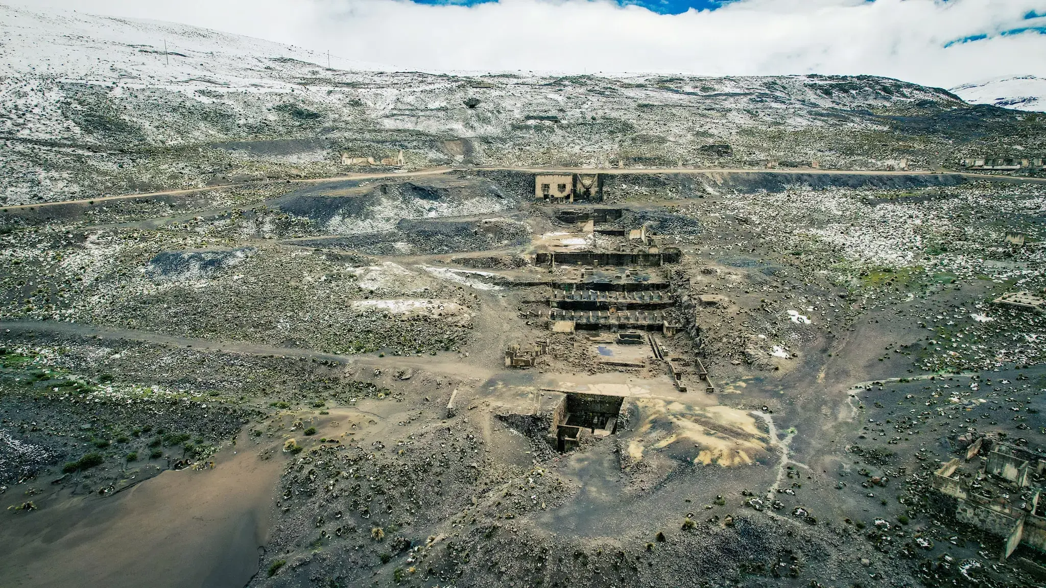 Mining Wastes Contaminating Rivers in Cusco (Spanish) | Pulitzer Center
