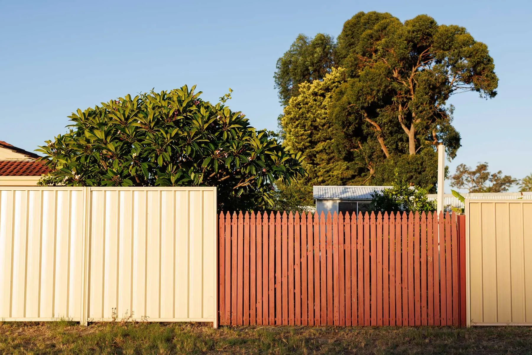 Alcoa’s Australian Refineries Drove Flight From Two Towns, and Its ...